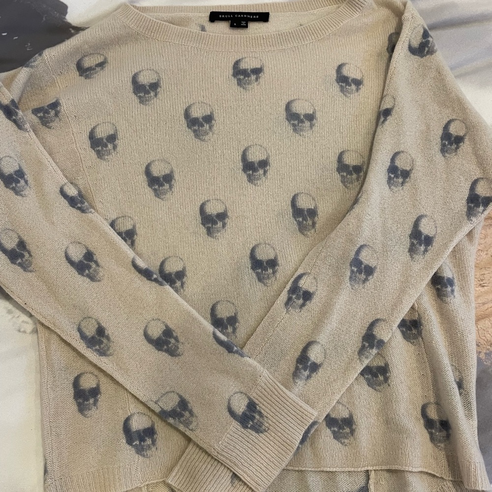 Skull Cashmere Cream Sweater - Gem